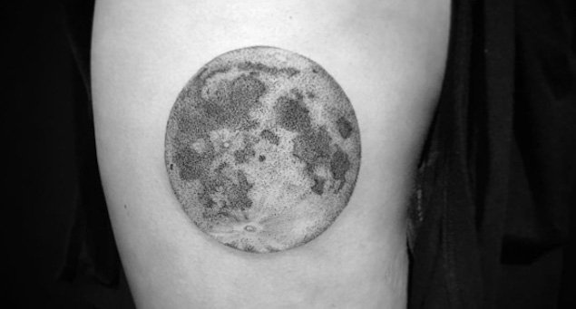 25+ Most Creative Moon Tattoo Ideas - Tattoos Free