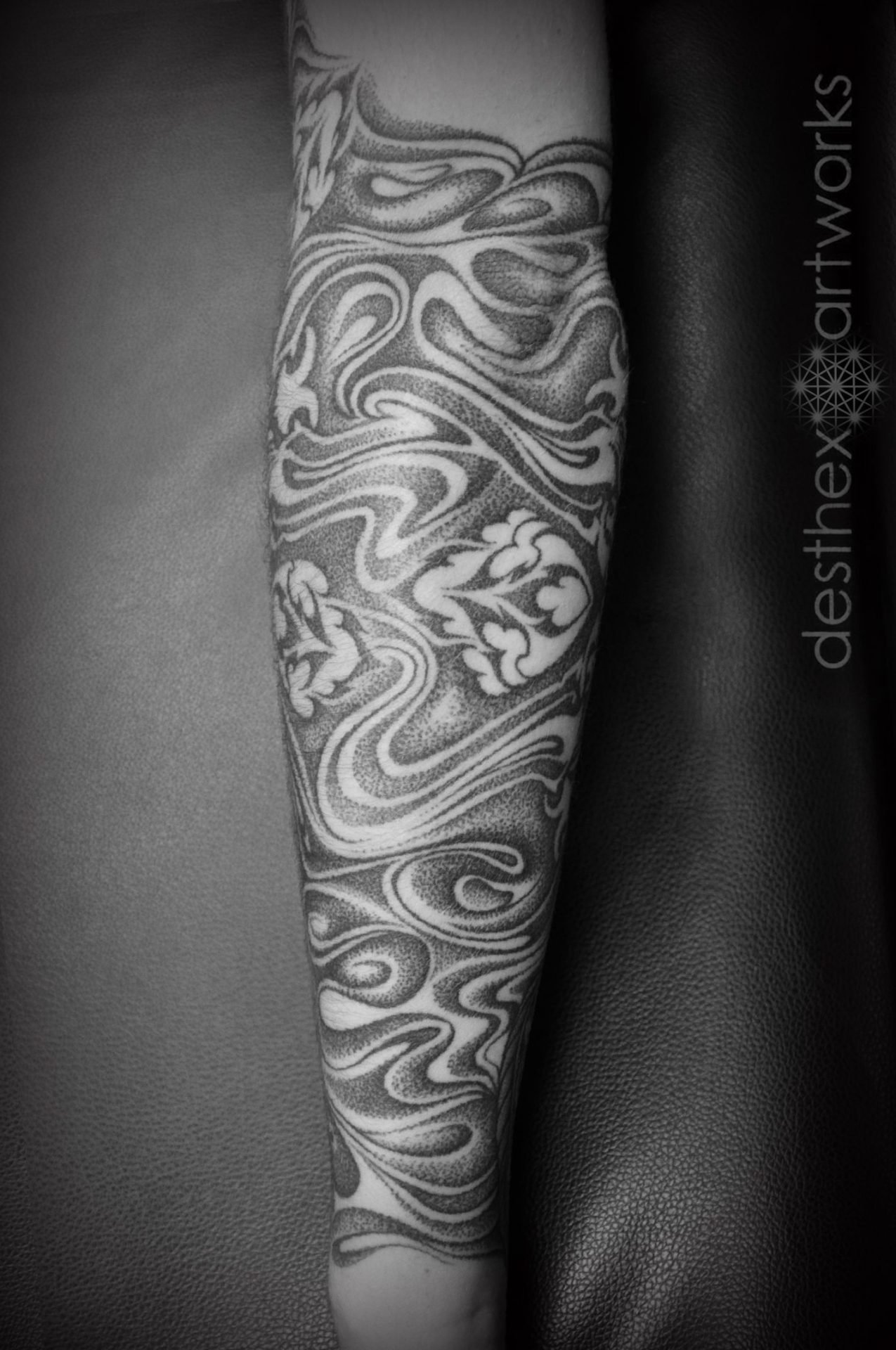 15 Crazy Cool Liquid Tattoo Designs - Tattoos Free